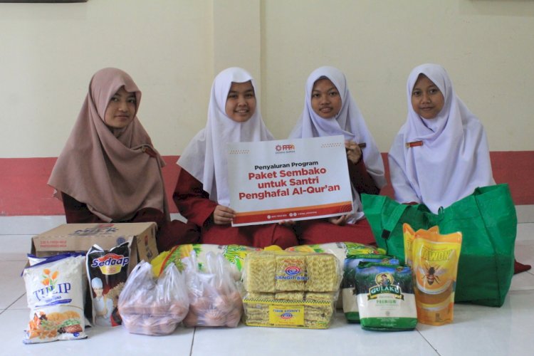 PPPA Daarul Qur’an Semarang salurkan Sembako untuk Santri Penghafal Qur’an - Daarul Qur'an