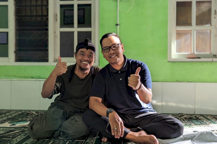 Pak Habib dan 35 Anak Asuhnya di Borobudur - Daarul Qur'an